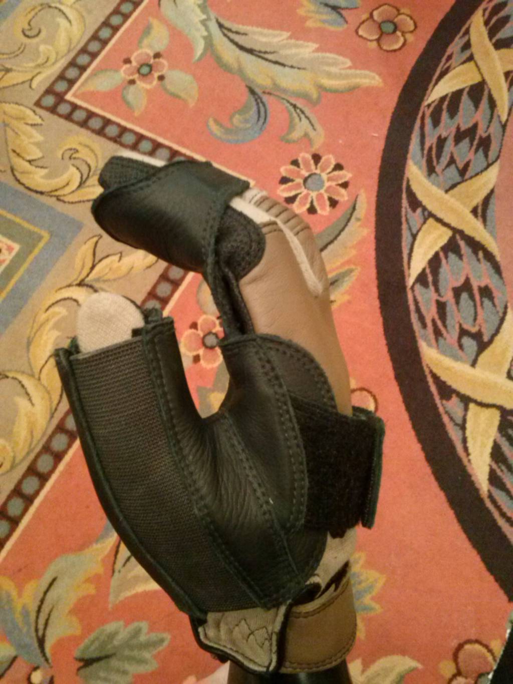 SHOT 2014: Line of Fire Roper Glove