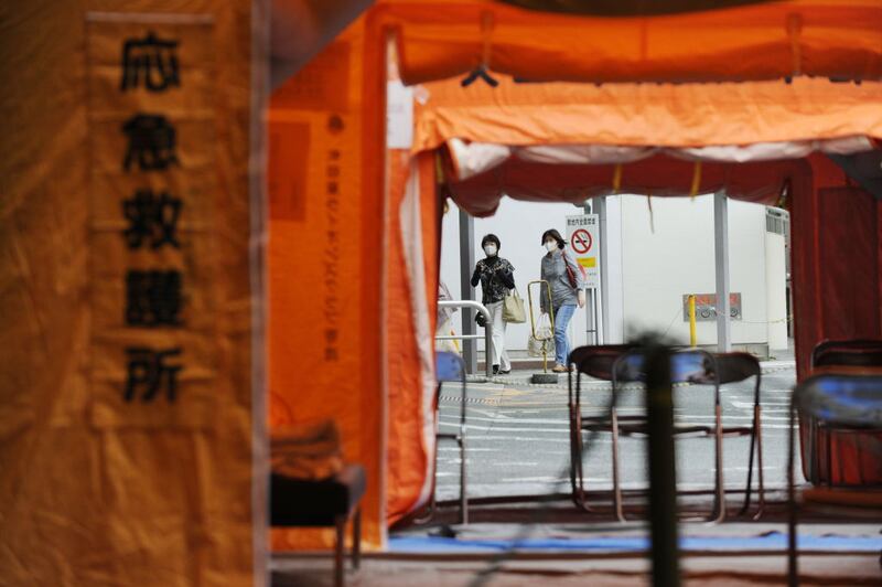 COVID-19 Survival Kit: Food, water and gear you’ll need to prepare for ...