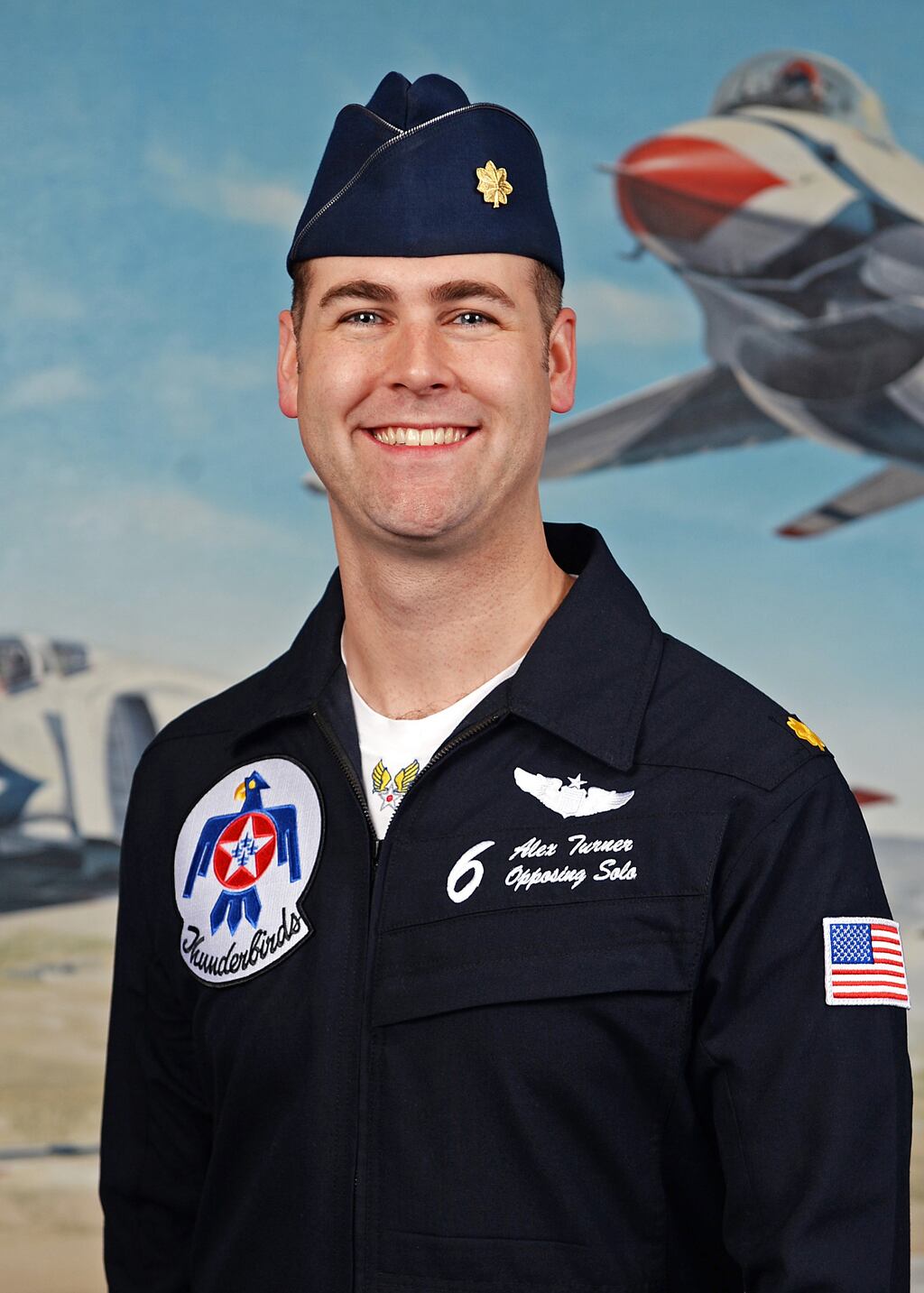High praises for Thunderbird pilot who landed F-16 before catastrophe