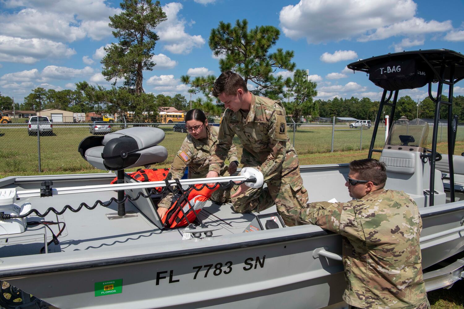 Thousands of National Guardsmen help in Florida after Hurricane Ian