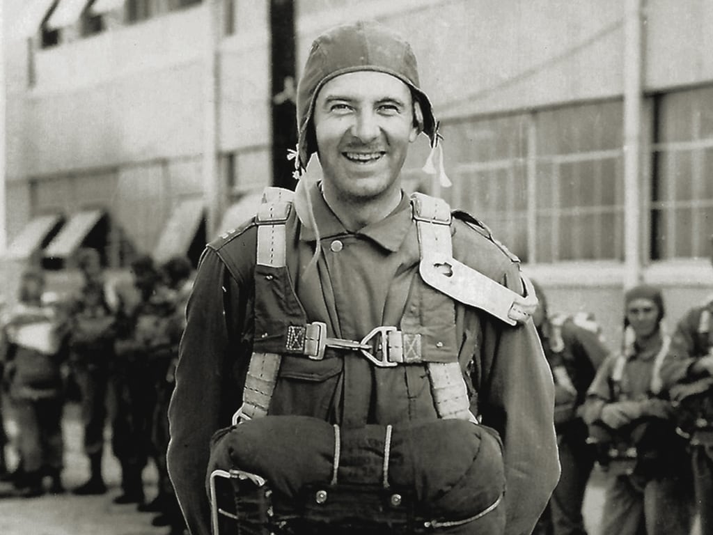 The Tao of Oddball: Donald Sutherland on his iconic ‘Kelly’s Heroes ...