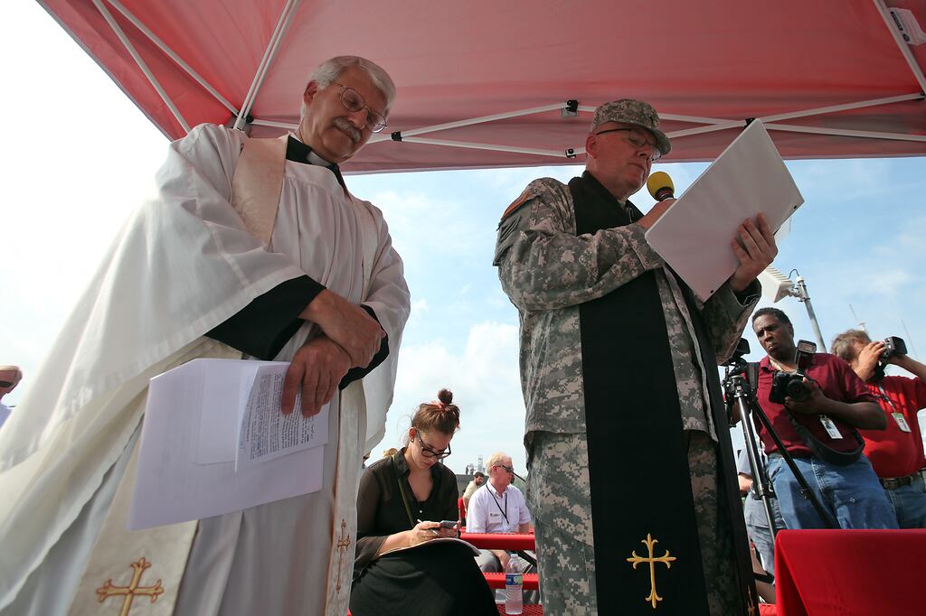 Foreign agents preying on disgruntled soldiers, Army intel chief warns