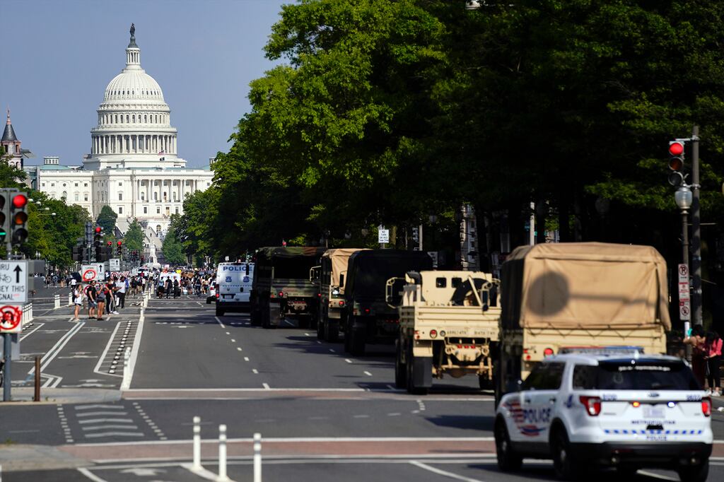 Active-duty troops deployed to DC region to help with unrest begin to leave