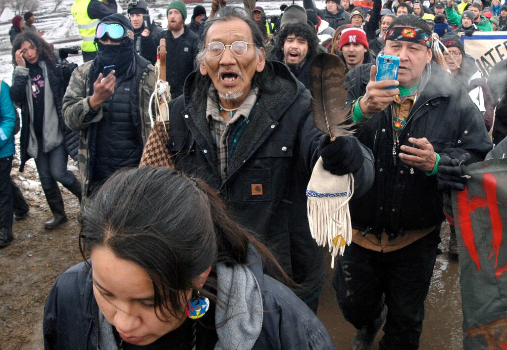 Tribal elder in viral standoff video was not a Vietnam veteran ...