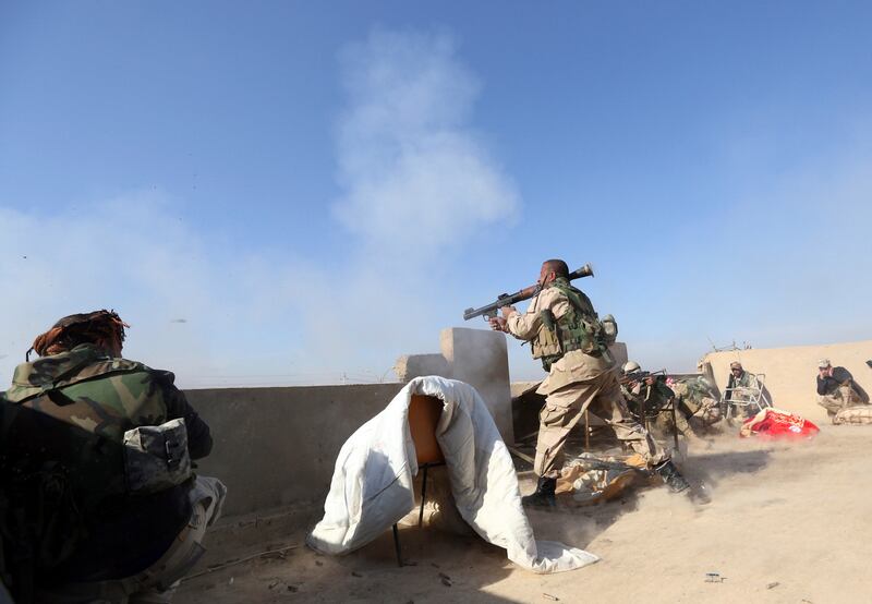 Chaos erupts as Iraq delivers aid to Mosul