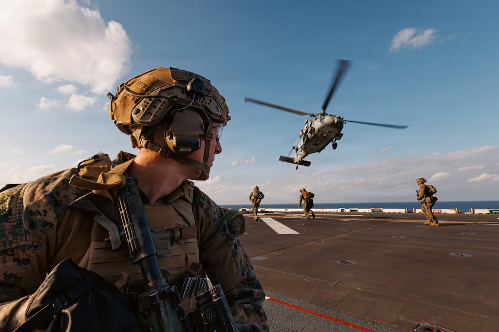 USS Tripoli, embarked 31st Marine Expeditionary Unit arrive in Middle East