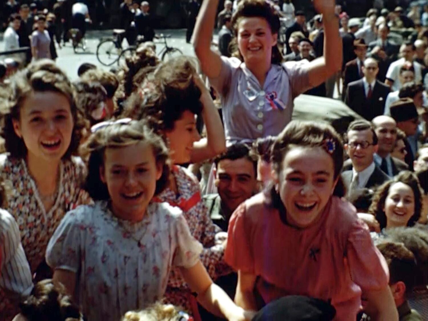 Rare color footage brings D-Day memories alive, 75 years on
