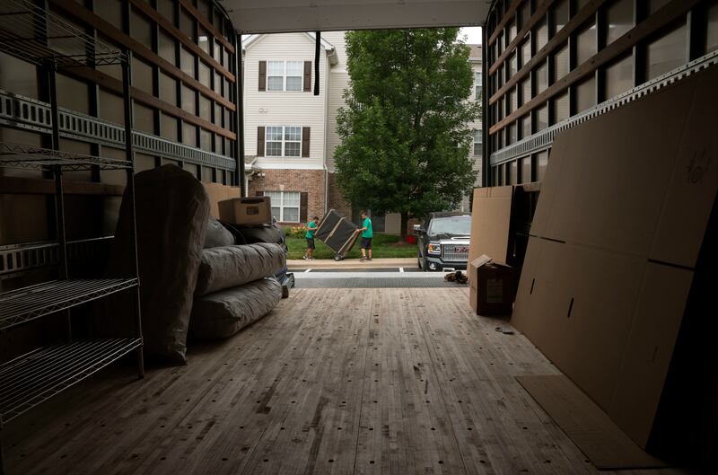 PCS Military Move Guide 2024: What to Know About Changing Bases