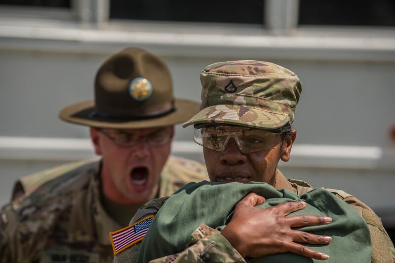 Infantry basic training briefly bans ‘bay tossing’ before reversal