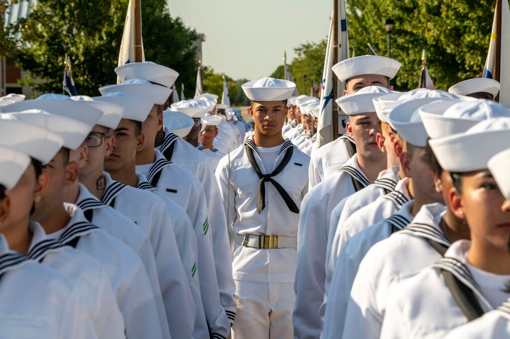 US spent $6 billion in the past 3 years to recruit and retain troops