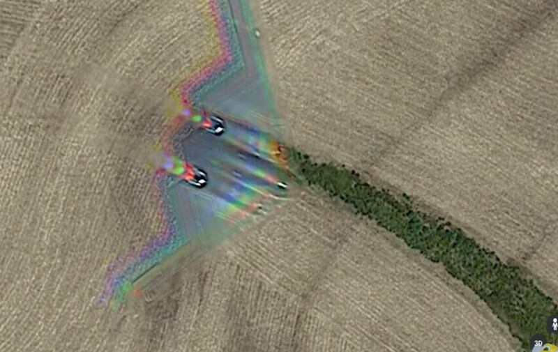 Not-so-stealthy B-2 bomber caught on Google Earth